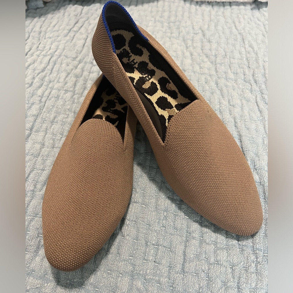 9.5 Rothy’s Almond Loafer - Gem